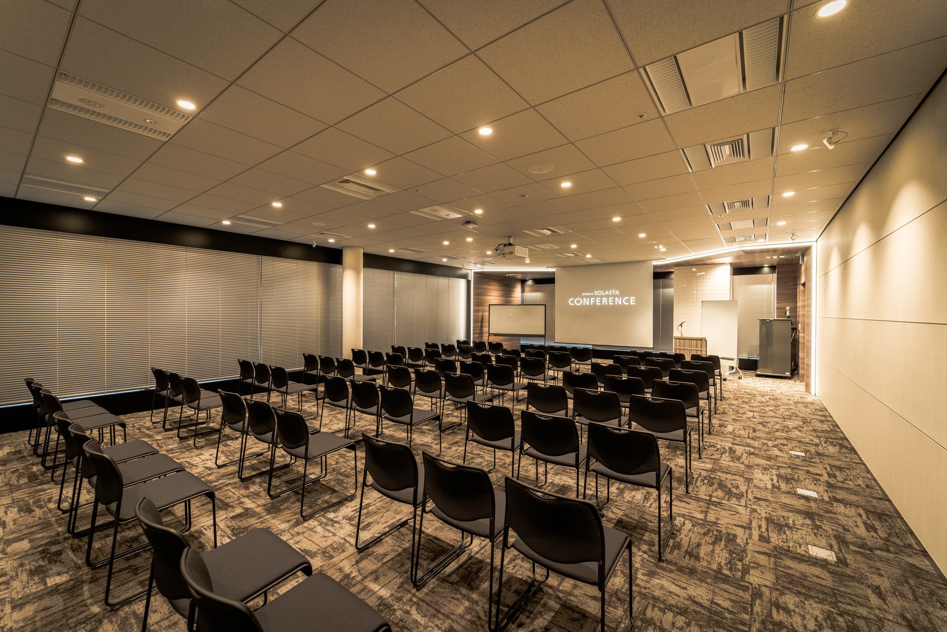 【深夜早朝／土日祝の利用もOK】【渋谷ソラスタコンファレンス】4Gの写真16