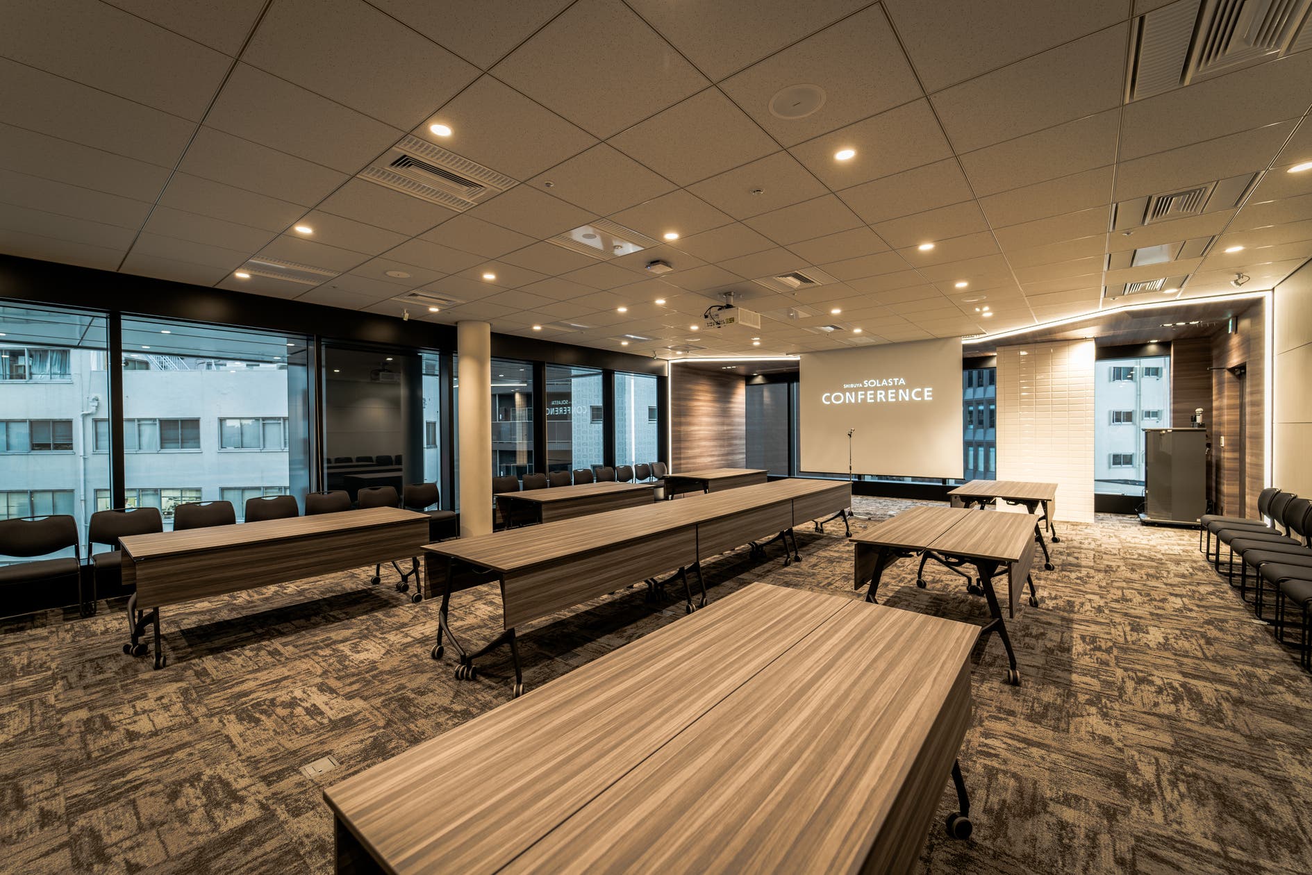 【深夜早朝／土日祝の利用もOK】【渋谷ソラスタコンファレンス】4Gの写真21