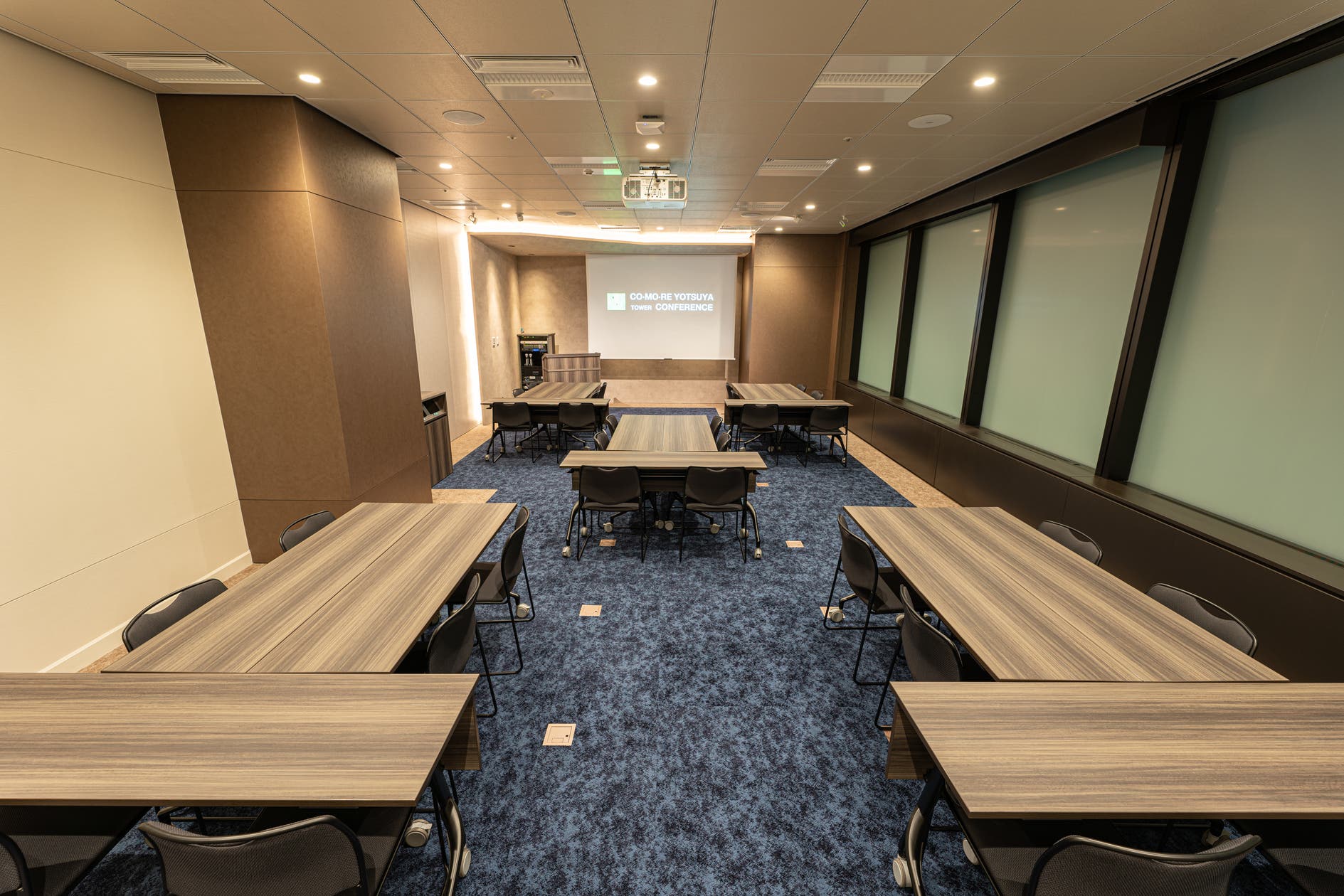 【深夜早朝／土日祝の利用もOK】【コモレ四谷タワーコンファレンス】Room Cの写真7