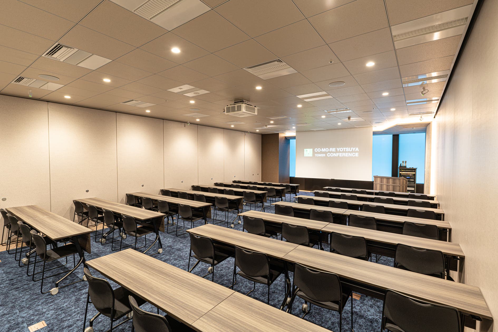 【深夜早朝／土日祝の利用もOK】【コモレ四谷タワーコンファレンス】Room Eの写真3