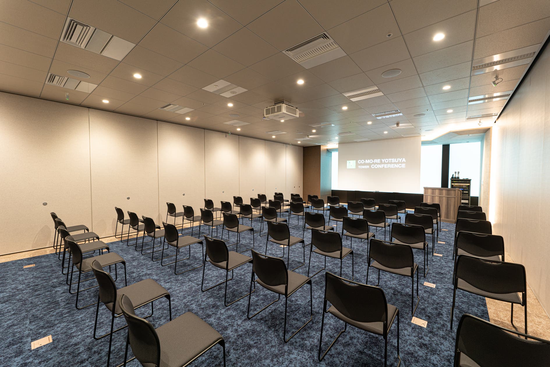 【深夜早朝／土日祝の利用もOK】【コモレ四谷タワーコンファレンス】Room Eの写真6