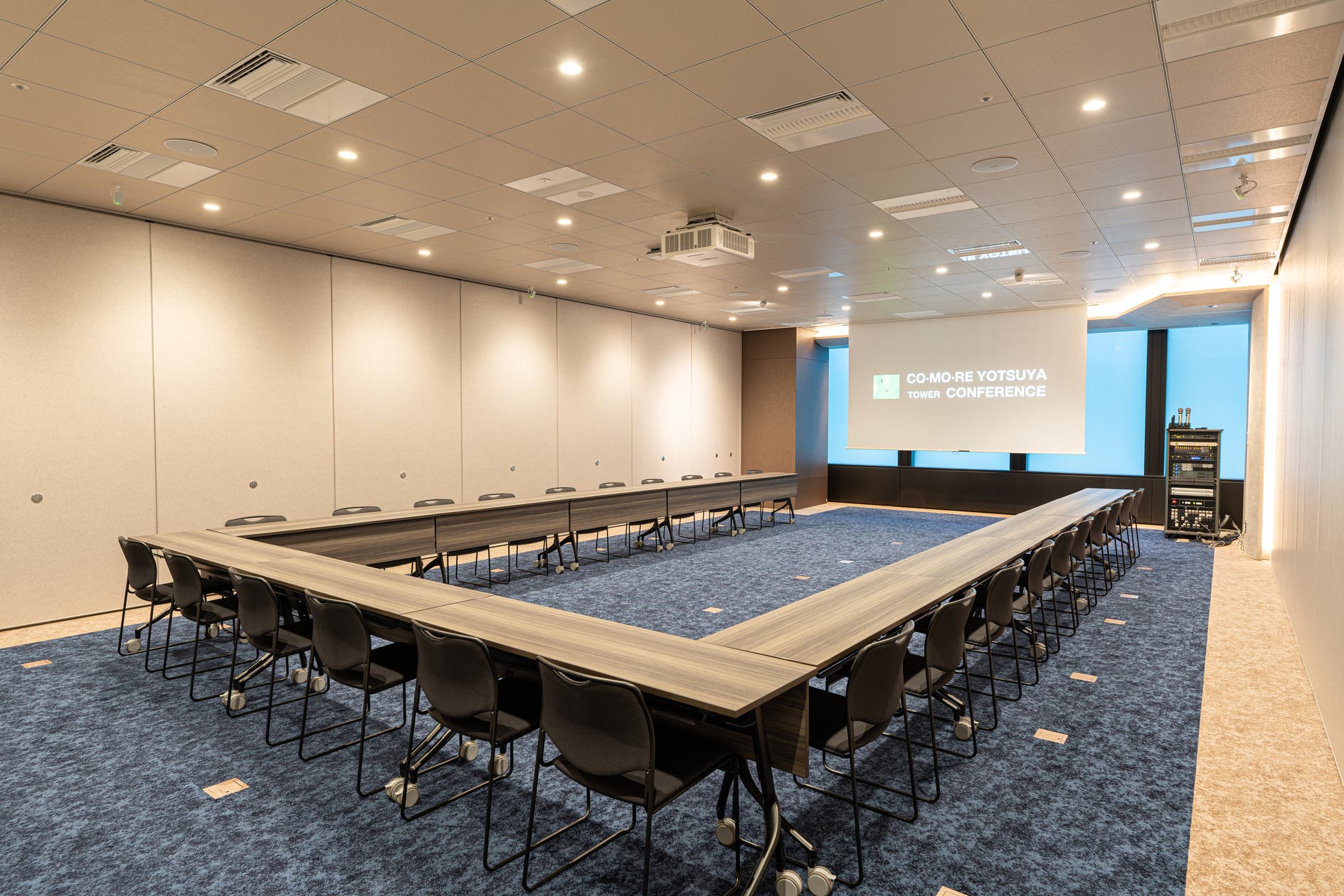 【深夜早朝／土日祝の利用もOK】【コモレ四谷タワーコンファレンス】Room Eの写真11
