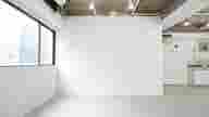 【御徒町6分】2面採光|コンクリ床+白壁+アーチ|撮影機材+背景紙無料|10ギガ光回線【アパレル|化粧品|物撮り 】の写真2