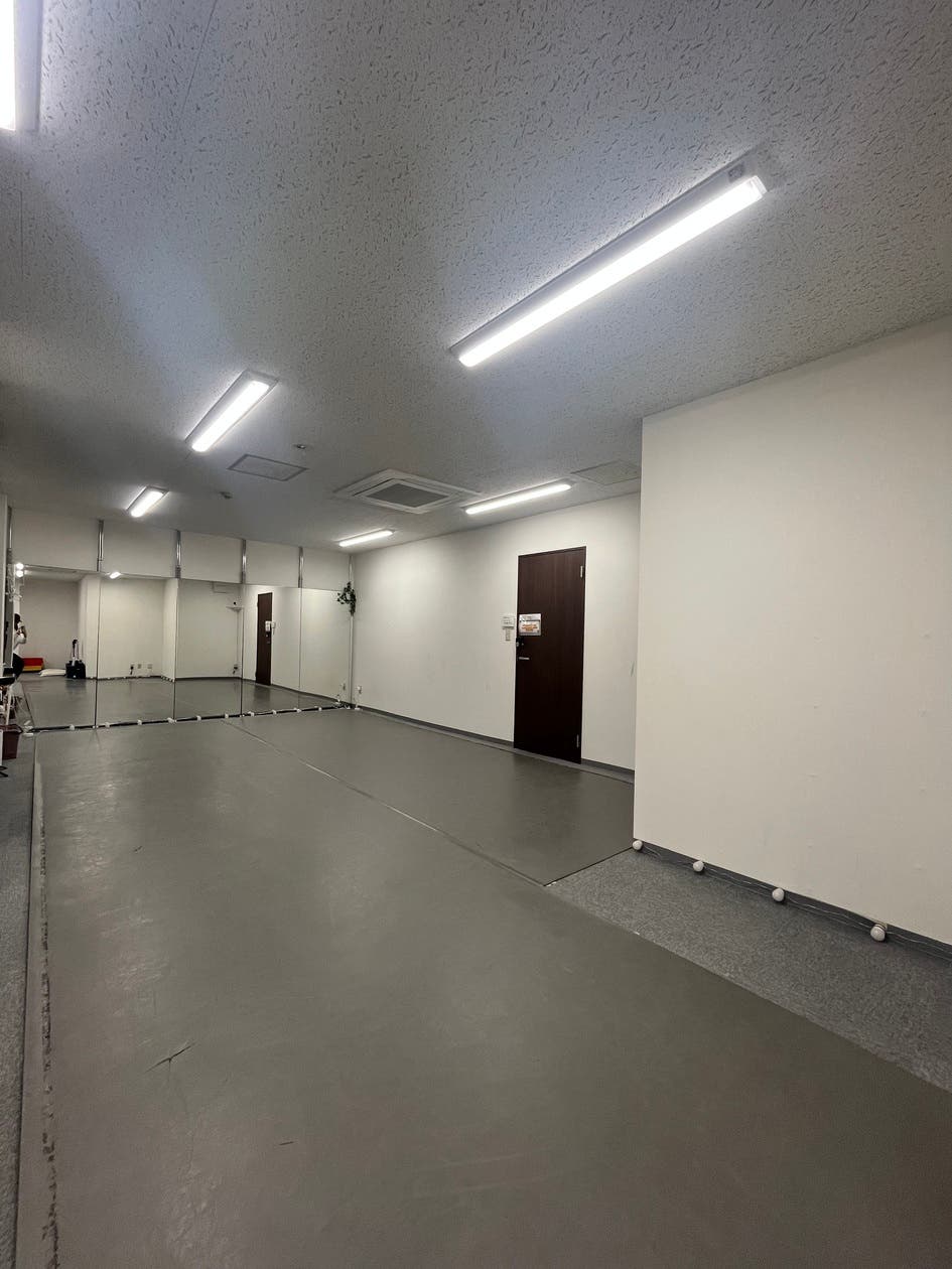 日暮里駅から徒歩3分のリノリウムダンススタジオの写真21