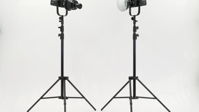 自然光と背景紙で多彩な撮影が可能!スタッフ常駐で安心✨早朝・深夜もOK⭕️プロジェクター完備で推し活にも📽️の写真8