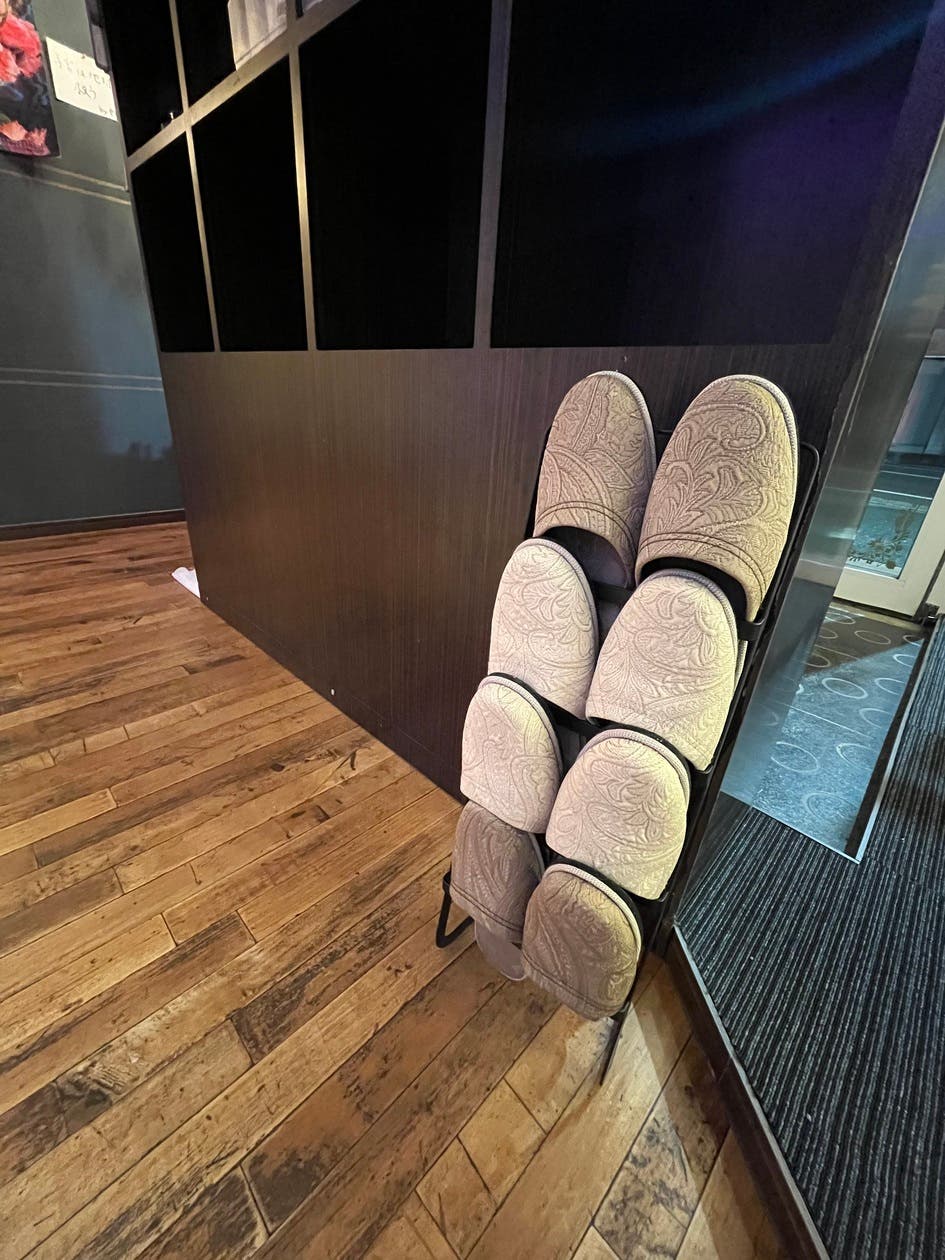 【大型鏡＆LED照明＆ﾌﾟﾛｼﾞｪｸﾀｰ】浜松市東区｜駐車場４台｜ﾀﾞﾝｽ･ﾖｶﾞ･余興･ﾎﾟｰｼﾞﾝｸﾞ練習に♪の写真15