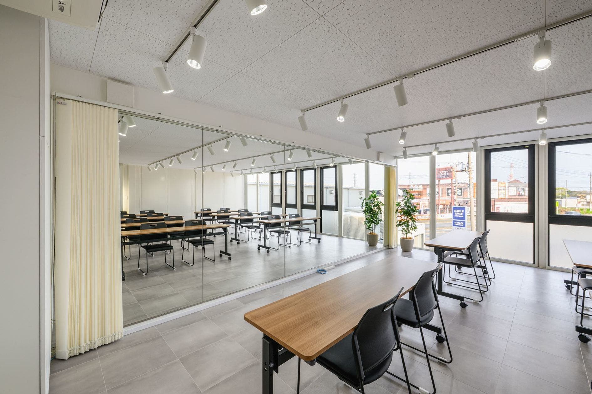 【Community】✨U-SPACE北本中丸店✨大型モニター・大鏡などが充実しています♪Wi-Fi/北本市の写真5