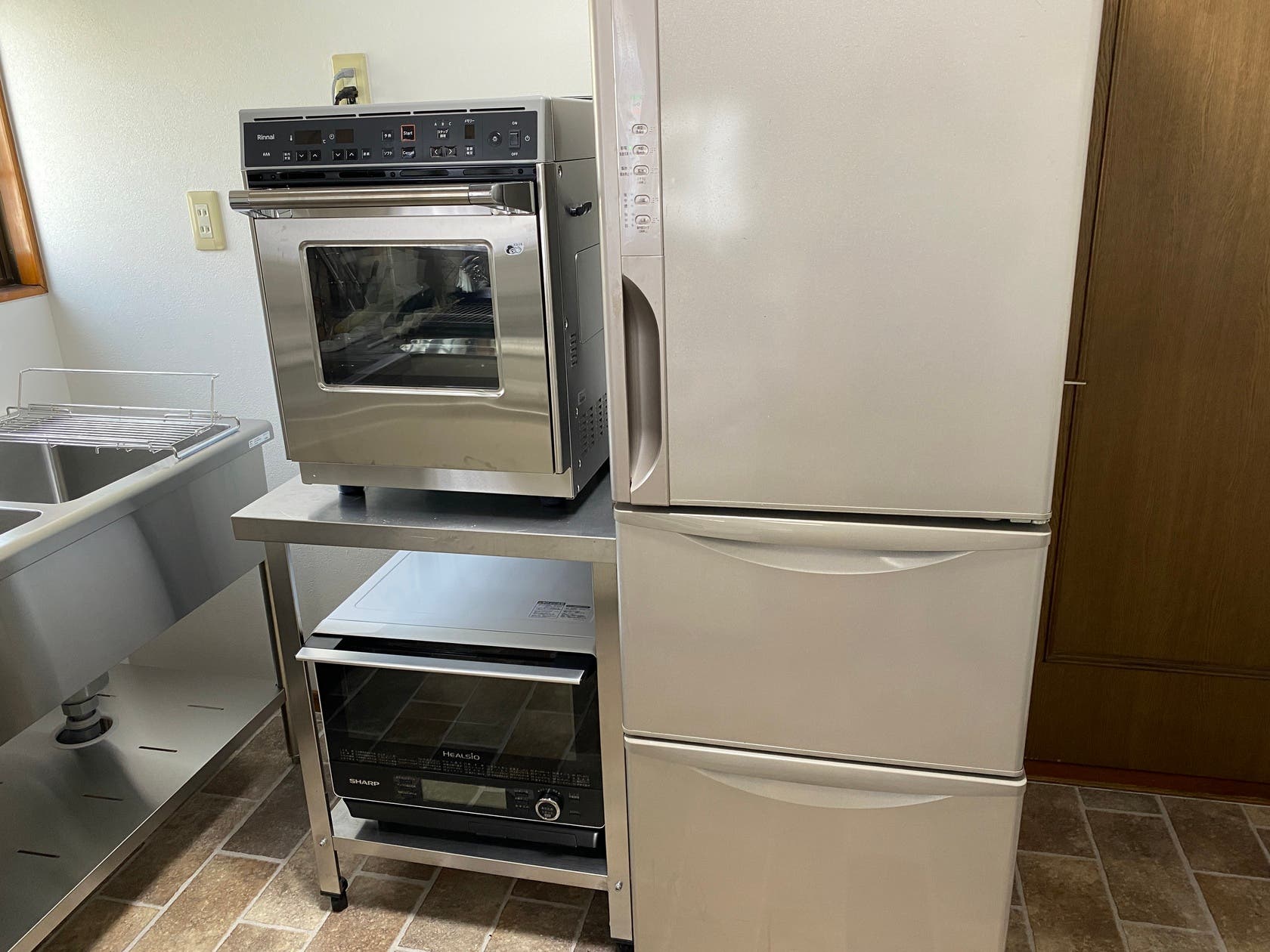 キッチン付スペース！撮影や料理教室、マルシェ準備に！女子会・打ち合わせにも！の写真5