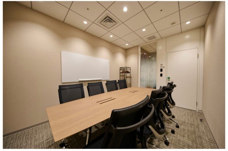 会議室 02(8名)の写真2