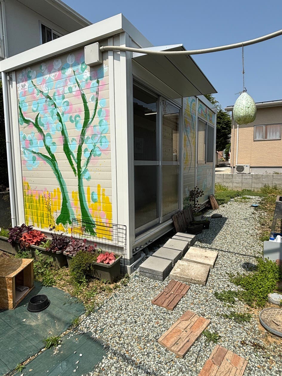 閑静な住宅街の中のレンタルルームの写真2