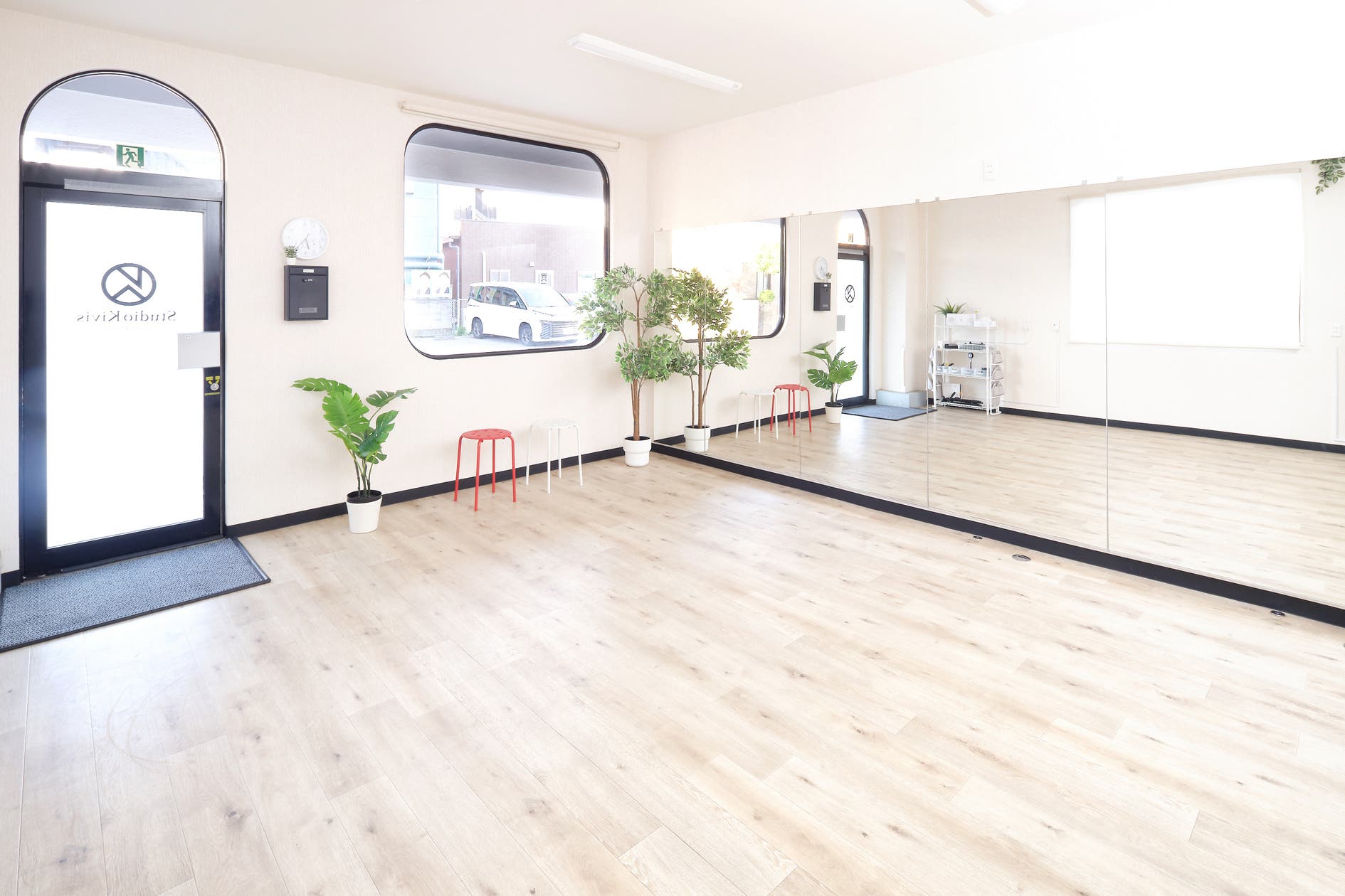 【小山で人気No.1のダンススタジオ】大型ミラー完備丨1時間から利用可丨当日予約OK丨小山駅から徒歩6分の写真5