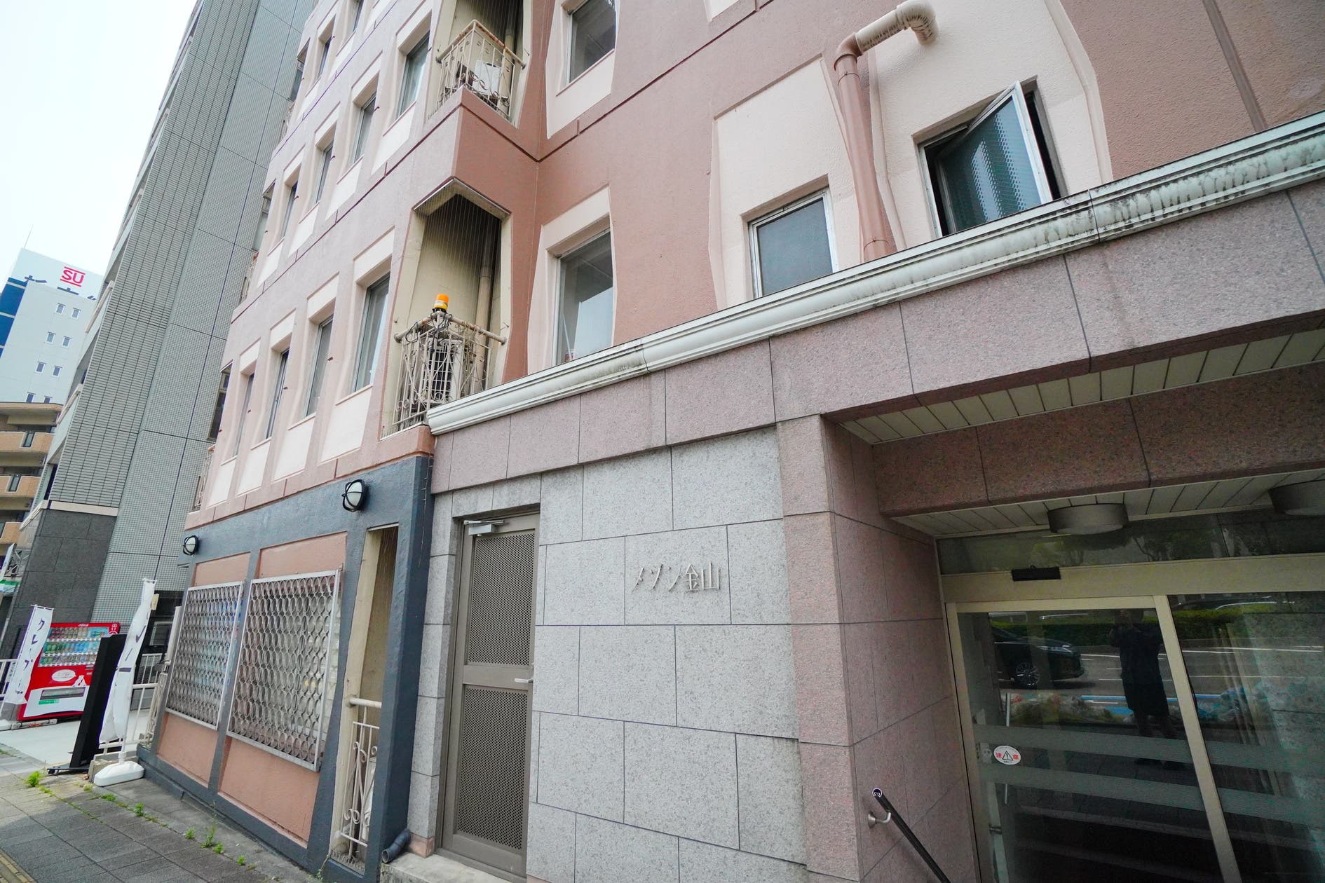 ＜テレワーク@金山No.2＞金山駅徒歩3分✨完全個室🚪高速光回線Wi-Fi📶電源🔌テレワーク/面接/自習/作業の写真10