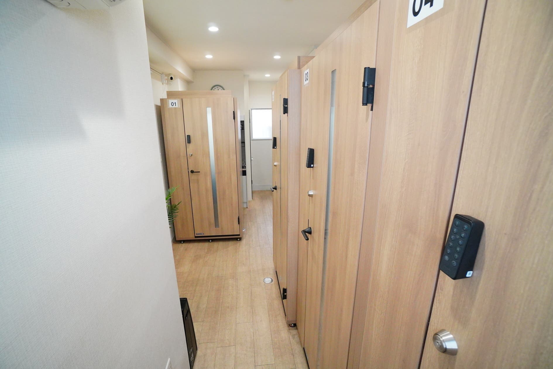 ＜テレワーク@金山No.3＞金山駅徒歩3分✨完全個室🚪高速光回線Wi-Fi📶電源🔌テレワーク/面接/自習/作業の写真6