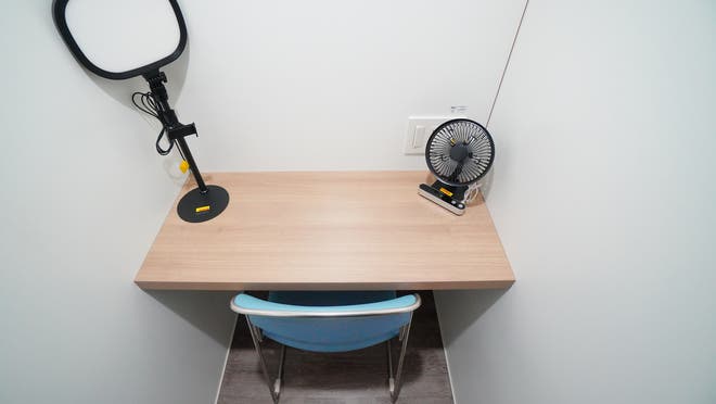 <テレワーク@金山No.4>金山駅徒歩3分✨完全個室🚪高速光回線Wi-Fi📶電源🔌テレワーク/面接/自習/作業の写真2