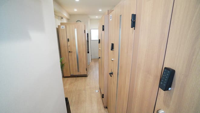 <テレワーク@金山No.4>金山駅徒歩3分✨完全個室🚪高速光回線Wi-Fi📶電源🔌テレワーク/面接/自習/作業の写真6