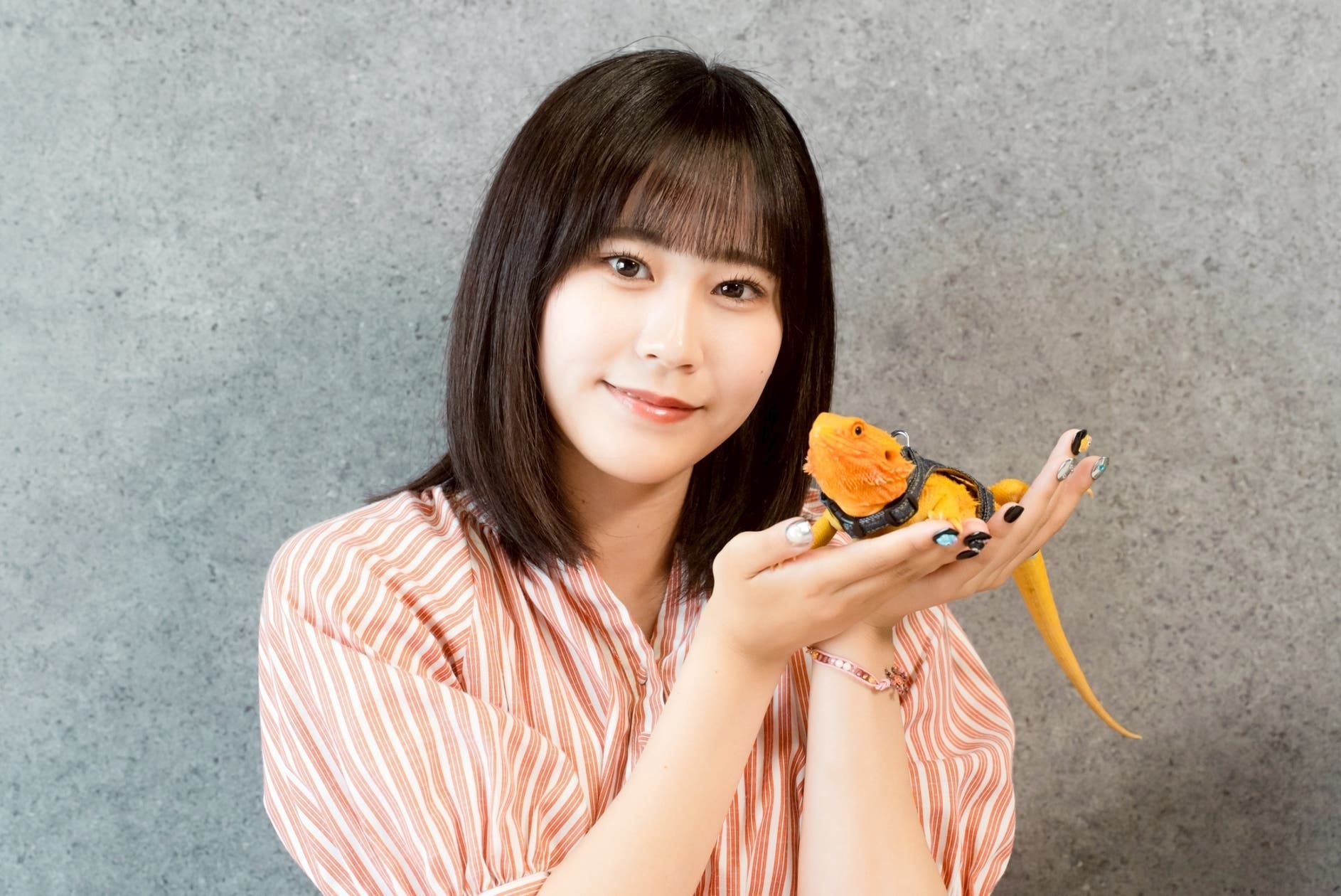 【無料駐車場付きペット可撮影スタジオ】大きな窓/自然光/モルタル調ホリゾント壁/家族写真・MV撮影・ポートレート・撮影会の写真7