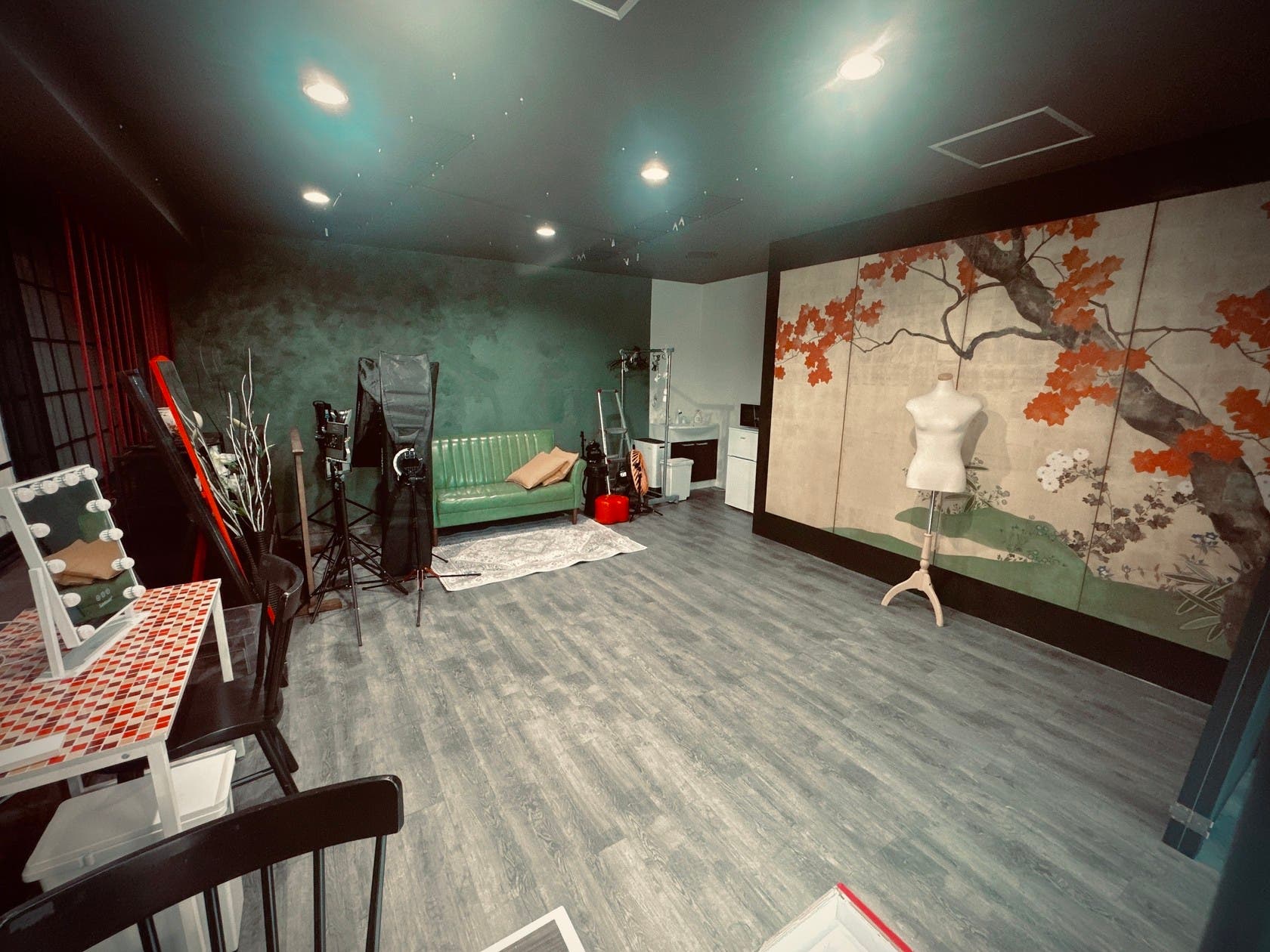 【スタジオ・パリュール】南海石津川駅徒歩5分/格安撮影スタジオ/天井高/撮影セット複数ありの写真6