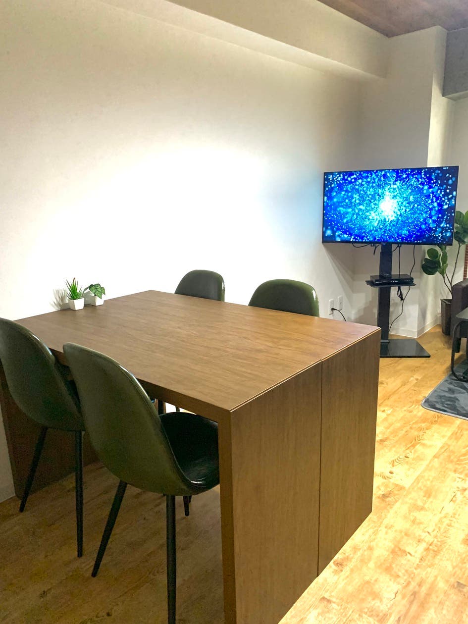 七間町レンタルルーム🌼静岡駅徒歩7分・新静岡駅徒歩7分✨イベント🎈放課後デート🤍推し活📣映画鑑賞🎞️会議💻セミナー✏️勉強会📚の写真7