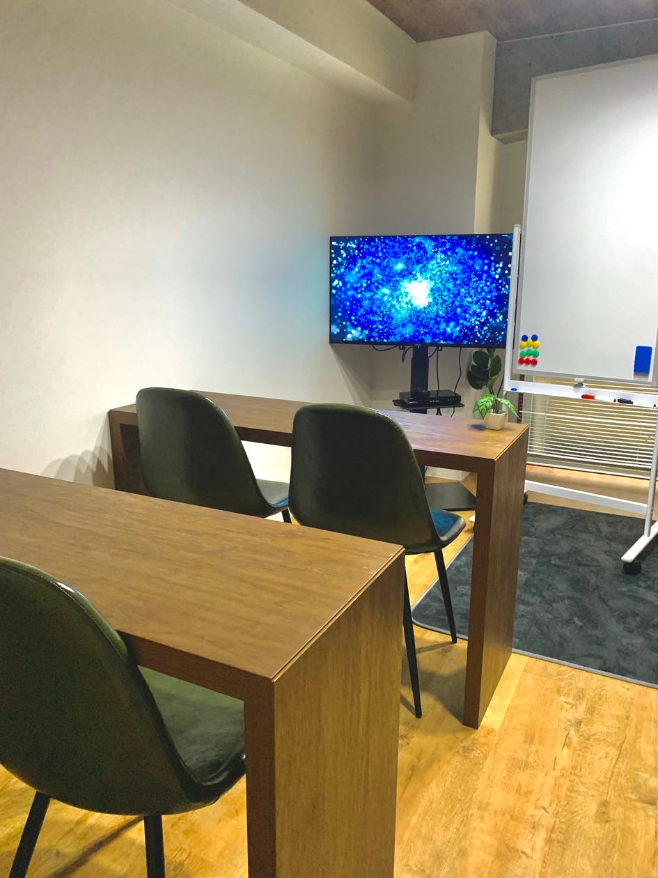 七間町レンタルルーム🌼静岡駅徒歩7分・新静岡駅徒歩7分✨イベント🎈放課後デート🤍推し活📣映画鑑賞🎞️会議💻セミナー✏️勉強会📚の写真9