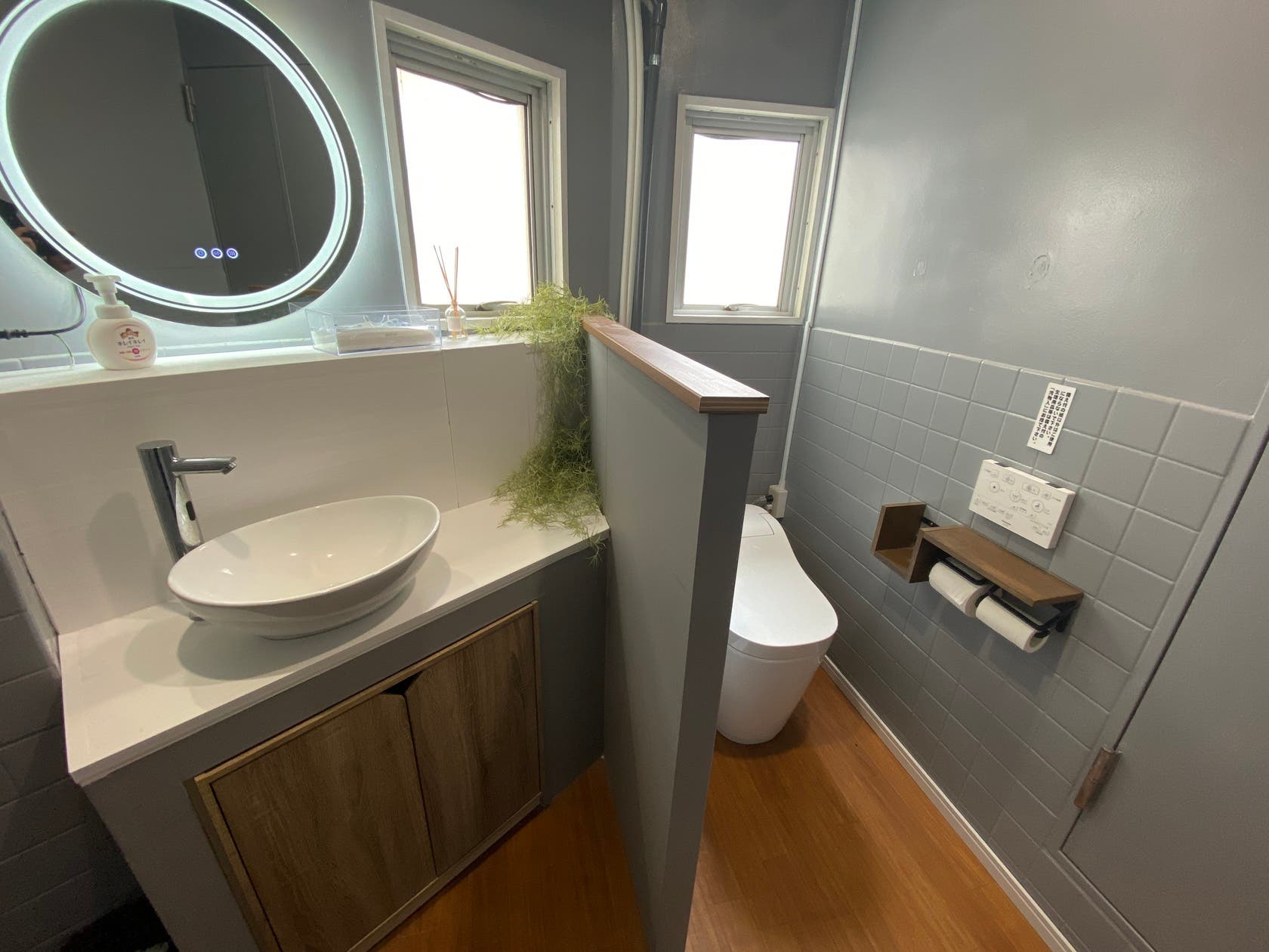 【鶴見駅1分】防音個室ブース【C】（モニター付）の写真4