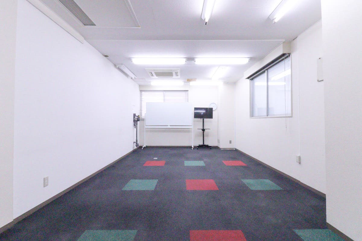 【心斎橋駅7番出口徒歩72秒！25名利用可！】モニター・ホワイトボード・WiFi無料！ふれあい貸し会議室 心斎橋Fの写真22