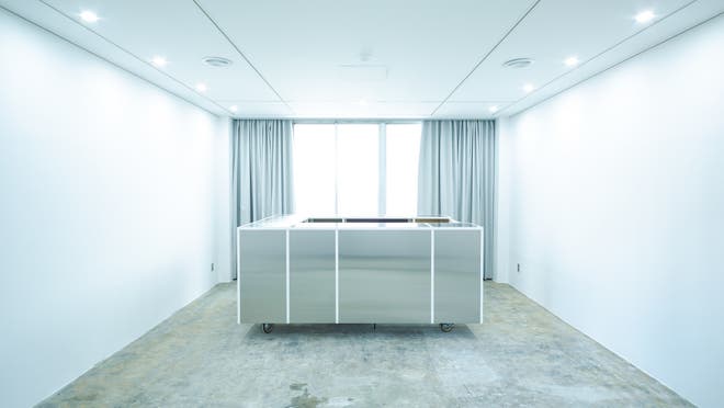 【天神駅5分】福岡市中央区天神駅から最寄りの天神・今泉エリアのレンタルスペース ※オープン記念限定価格の写真2