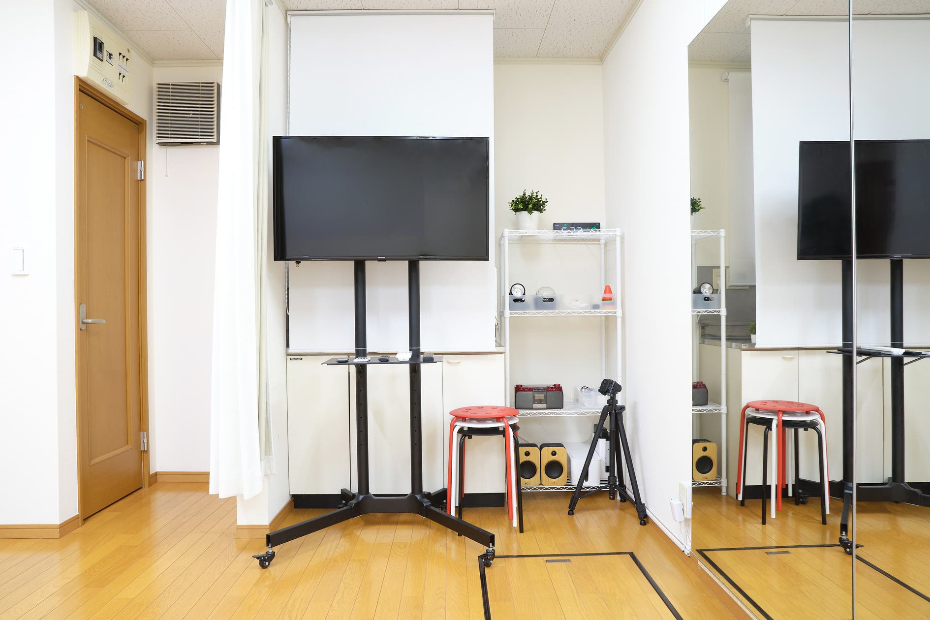 【宇都宮のダンススタジオ】大型ミラー完備丨1時間から利用可丨当日予約OK丨無料駐車場5台完備の写真23