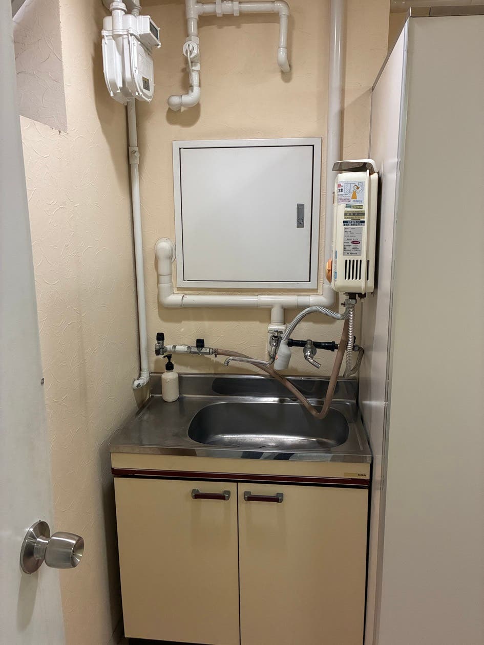 OPEN🎉】ベッド2台設置｜博多駅より徒歩5分の個室｜1人利用・複数人の体験会など使用◎｜西海岸の風とアジアのぬくもりある空間の写真27