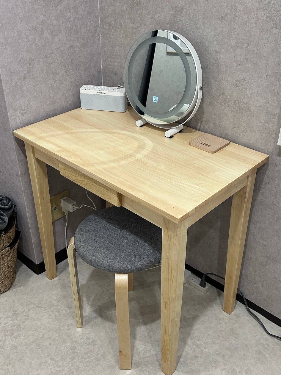 OPEN🎉】ベッド2台設置｜博多駅より徒歩5分の個室｜1人利用・複数人の体験会など使用◎｜西海岸の風とアジアのぬくもりある空間の写真18