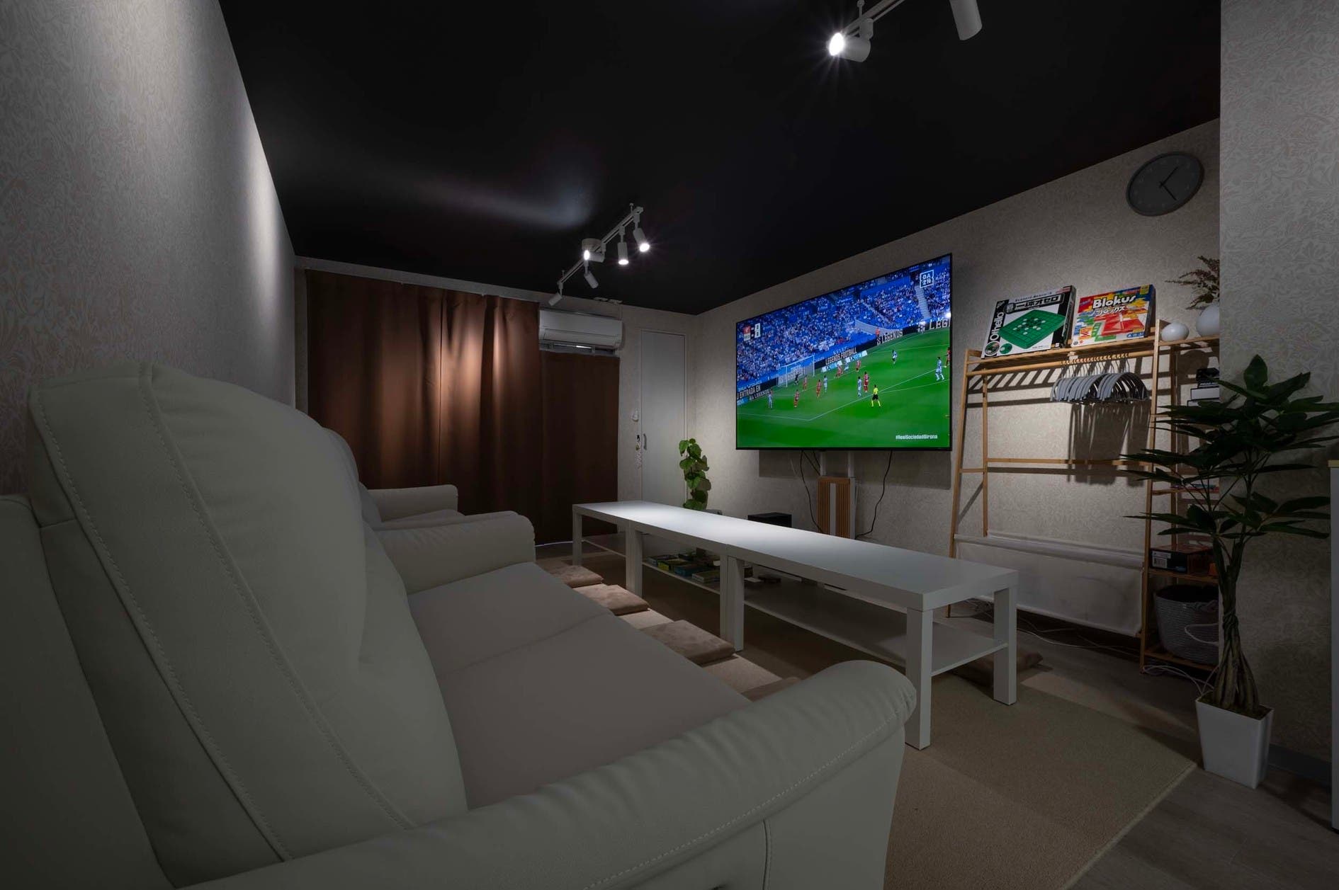 プライベートシアター柏Ⅱ📺85㌅超特大テレビ📺シアターサラウンド🔈映画鑑賞🎬ライブ鑑賞💿推し活🎤ゲーム🎮などの写真9