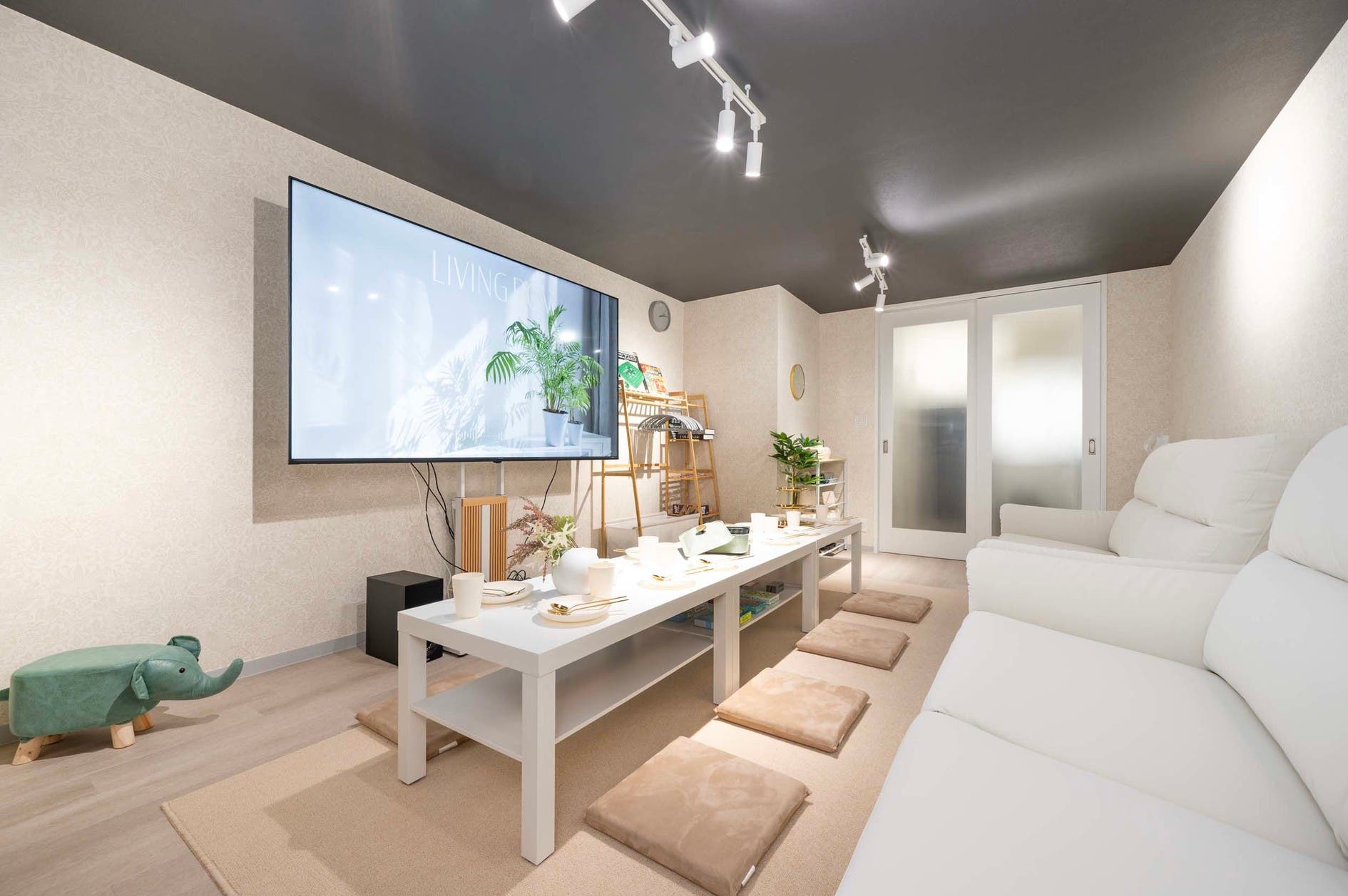 プライベートシアター柏Ⅱ📺85㌅超特大テレビ📺シアターサラウンド🔈映画鑑賞🎬ライブ鑑賞💿推し活🎤ゲーム🎮などの写真17