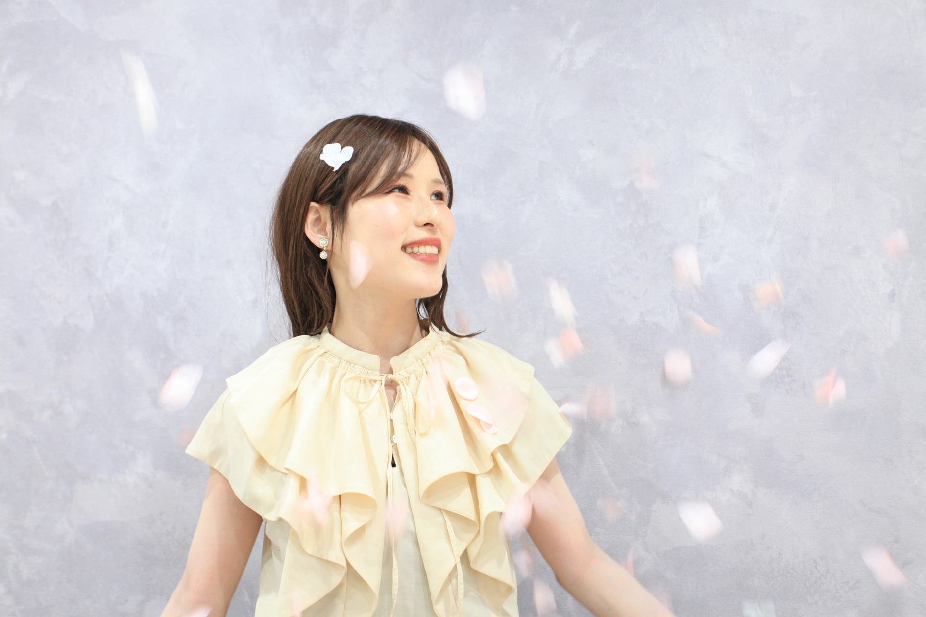 池袋東口徒歩４分/毎日清掃/自然光×白の空間/無限に広がる撮影の可能性/シンプルで洗練された非日常/背景10種類/機材すべて無料の写真15