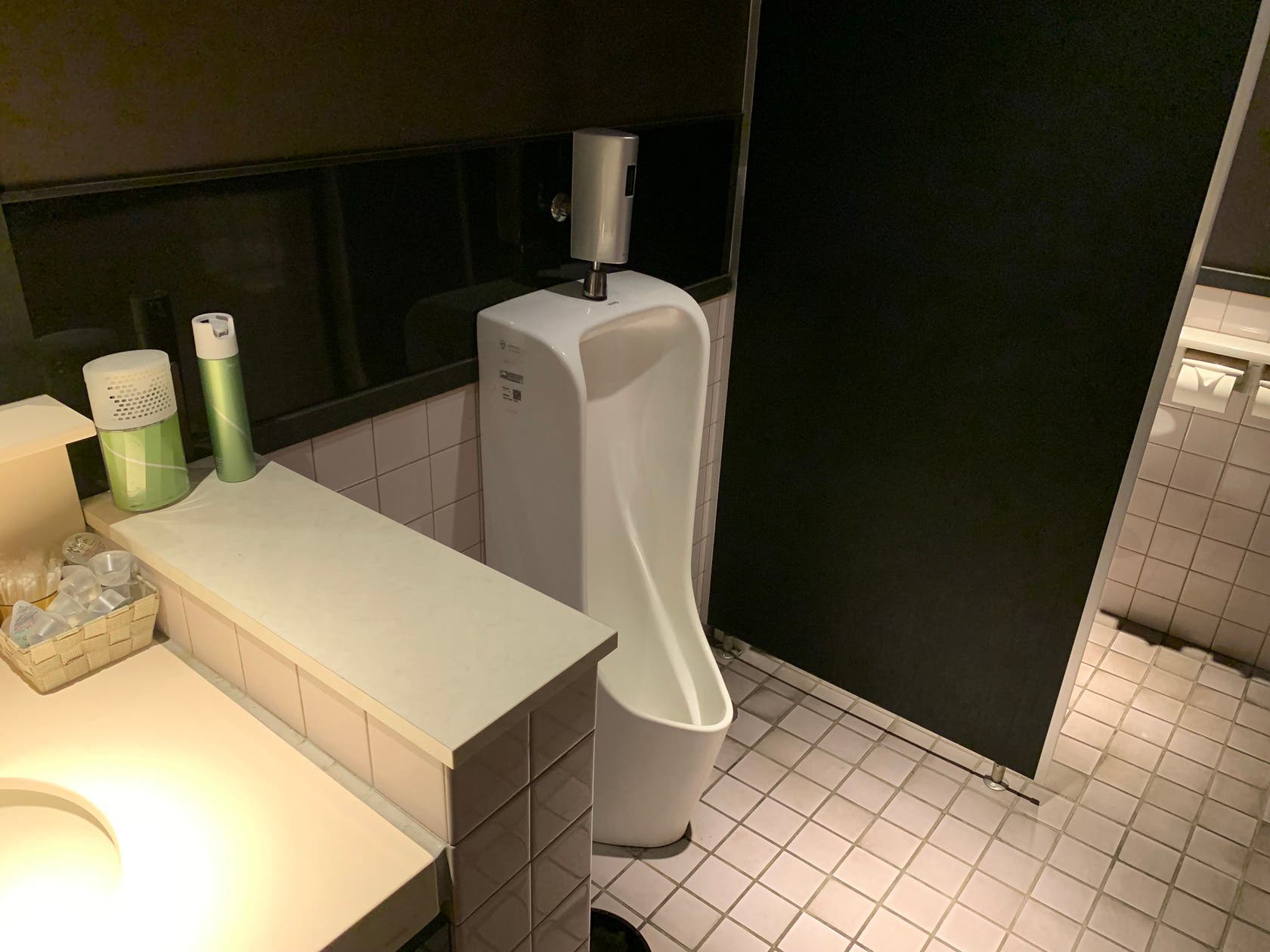 【オープン席】神保町駅徒歩1分！フリードリンク/Wi-Fi/充電器/テレワークや商談に最適の写真25