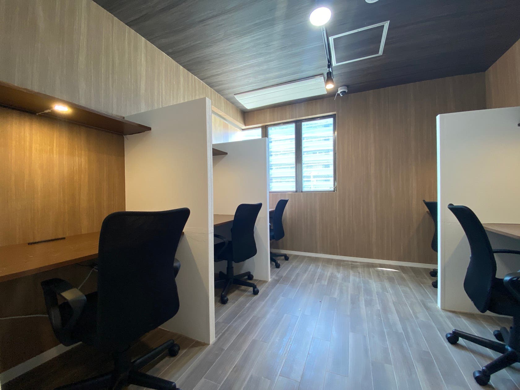 【八丁畷駅1分】コワーキングスペース・学習室・自習室の写真4