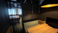 【4名BOX席】神保町駅徒歩1分!受付スタッフ常駐/モニター/Wi-Fi/充電器/テレワークやWeb会議に最適の写真3