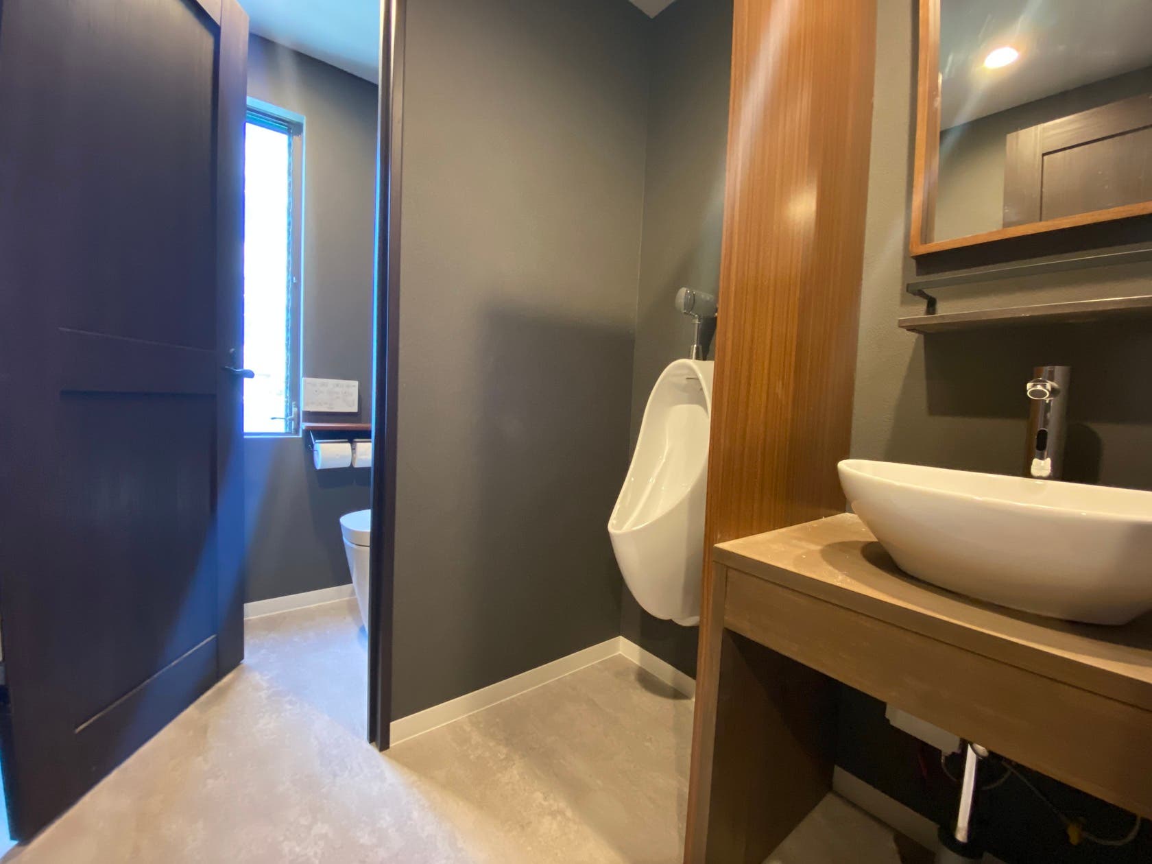 【八丁畷駅1分】個室ワークブース【A】（モニター付き）の写真4