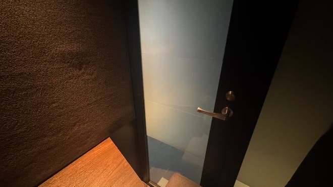 【1名個室ブース】八王子駅徒歩3分/受付スタッフ常駐で安心サポート◎/電源Wi-Fiフリードリンク完備/商談勉強会Web会議の写真5