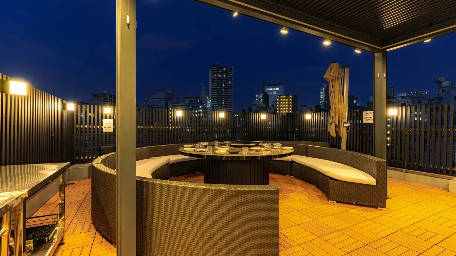 554_TERRACE-X／BASE池袋😍✨🍖歓送迎会🎊池袋徒歩10分🚶高級感✨あふれる屋上で大人BBQ🌞🔥の写真11