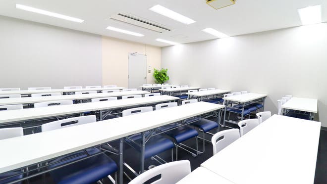 【なんば駅31番出口徒歩1分!44名】超大型モニター・10Gbps光回線・WiFi全て無料!ふれあい貸し会議室 なんばNo139の写真8