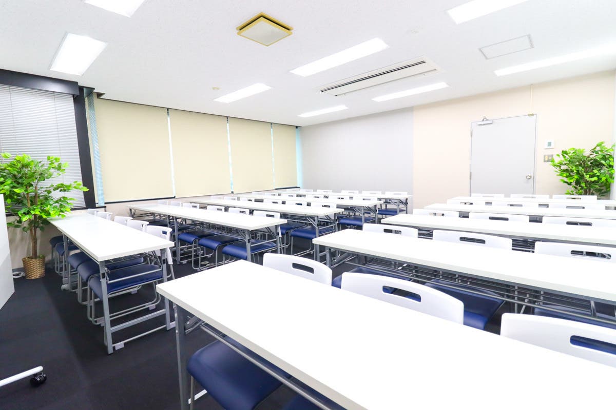 【なんば駅31番出口徒歩1分！44名】超大型モニター・10Gbps光回線・WiFi全て無料！ふれあい貸し会議室 なんばNo139の写真9