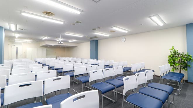 【梅田駅地下直結!大阪駅前第2ビル!108名!】プロジェクター・ホワイトボード・WiFi無料!ふれあい貸し会議室 梅田No141の写真21