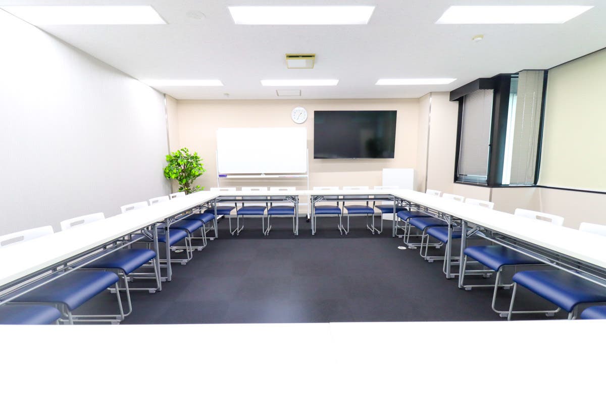 【なんば駅31番出口徒歩1分！44名】超大型モニター・10Gbps光回線・WiFi全て無料！ふれあい貸し会議室 なんばNo139の写真24