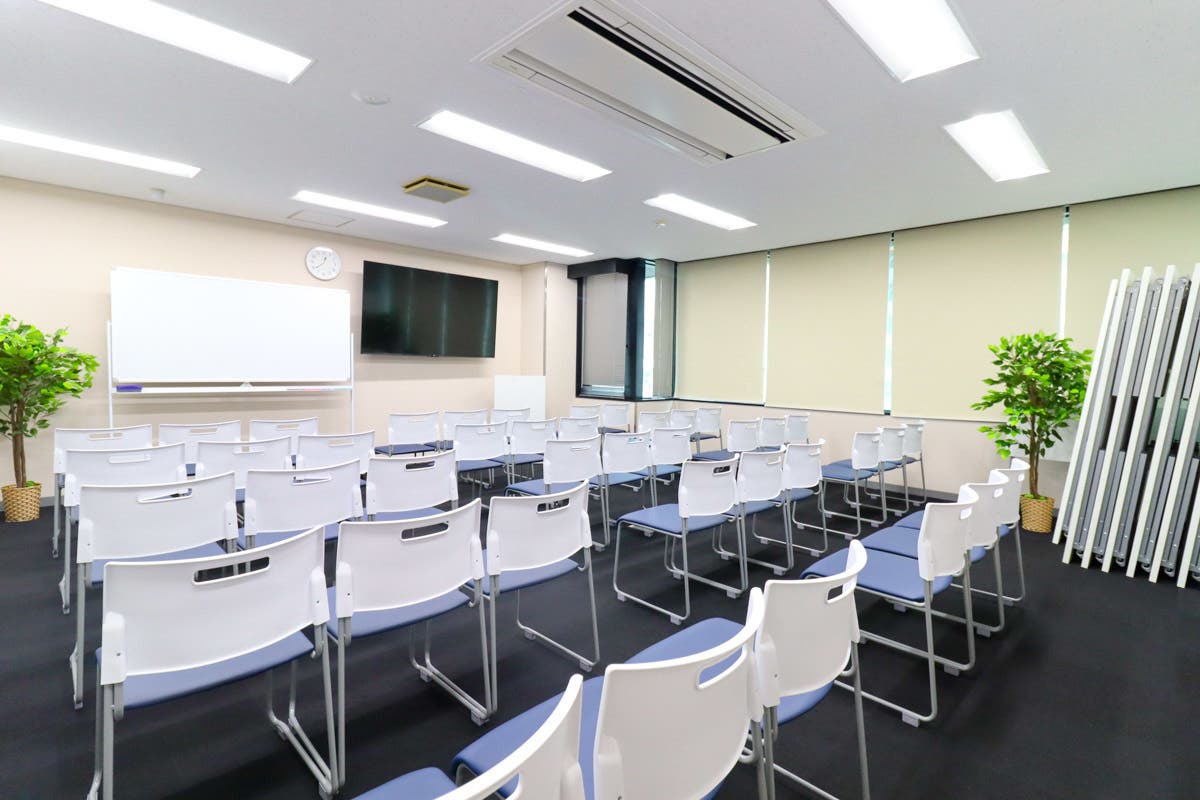 【なんば駅31番出口徒歩1分！44名】超大型モニター・10Gbps光回線・WiFi全て無料！ふれあい貸し会議室 なんばNo139の写真29