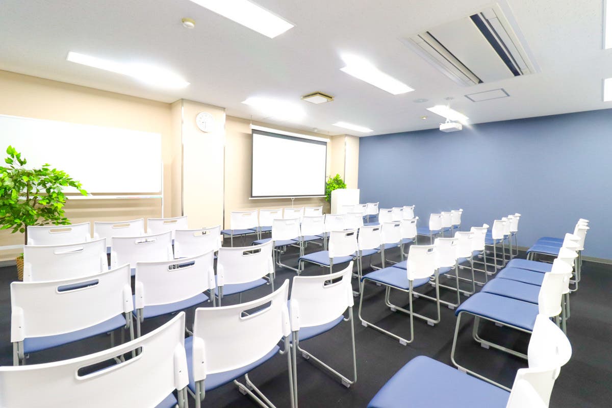 【なんば駅31番出口徒歩1分！56名】プロジェクター・10Gbps光回線・WiFi全て無料！ふれあい貸し会議室 なんばNo138の写真17