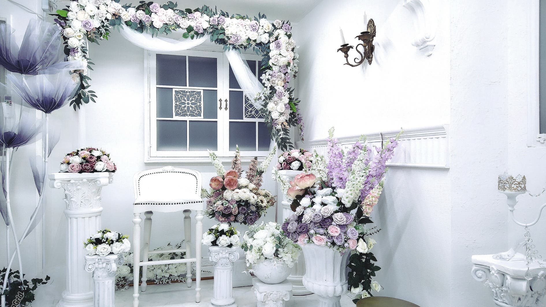 東銀座徒歩1分/白ゴシック/黒ゴシック/フラワーガーデン/撮影スタジオの写真7