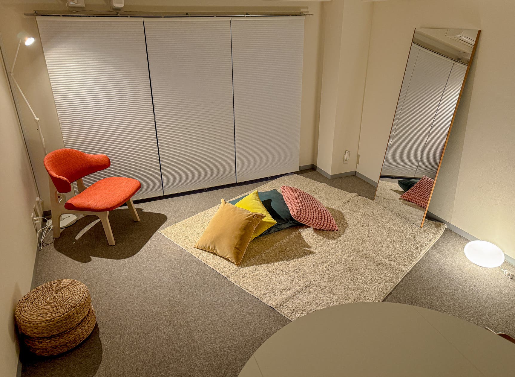 ⭕️価格改定⭕️🎉５時間パックが超お得✨新宿三丁目・四ツ谷１駅🌿穏やか｜丸テーブル・ラグ｜パーティ・ワーク・ゲーム・推し活の写真12