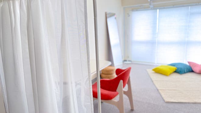 ⭕️価格改定⭕️🎉5時間パックが超お得✨新宿三丁目・四ツ谷1駅🌿穏やか|丸テーブル・ラグ|パーティ・ワーク・ゲーム・推し活の写真16