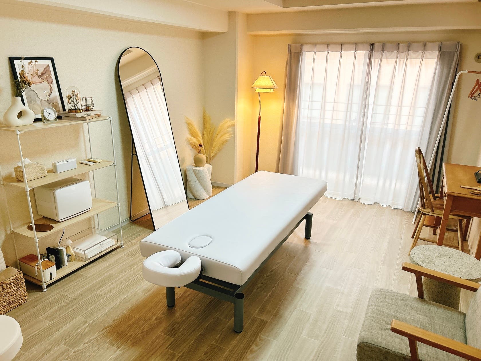 【伏見駅徒歩1分！】ホッと安らぐ上質空間で最高のおもてなしを。整体、エステ、マッサージ、各種セミナーなど。の写真3