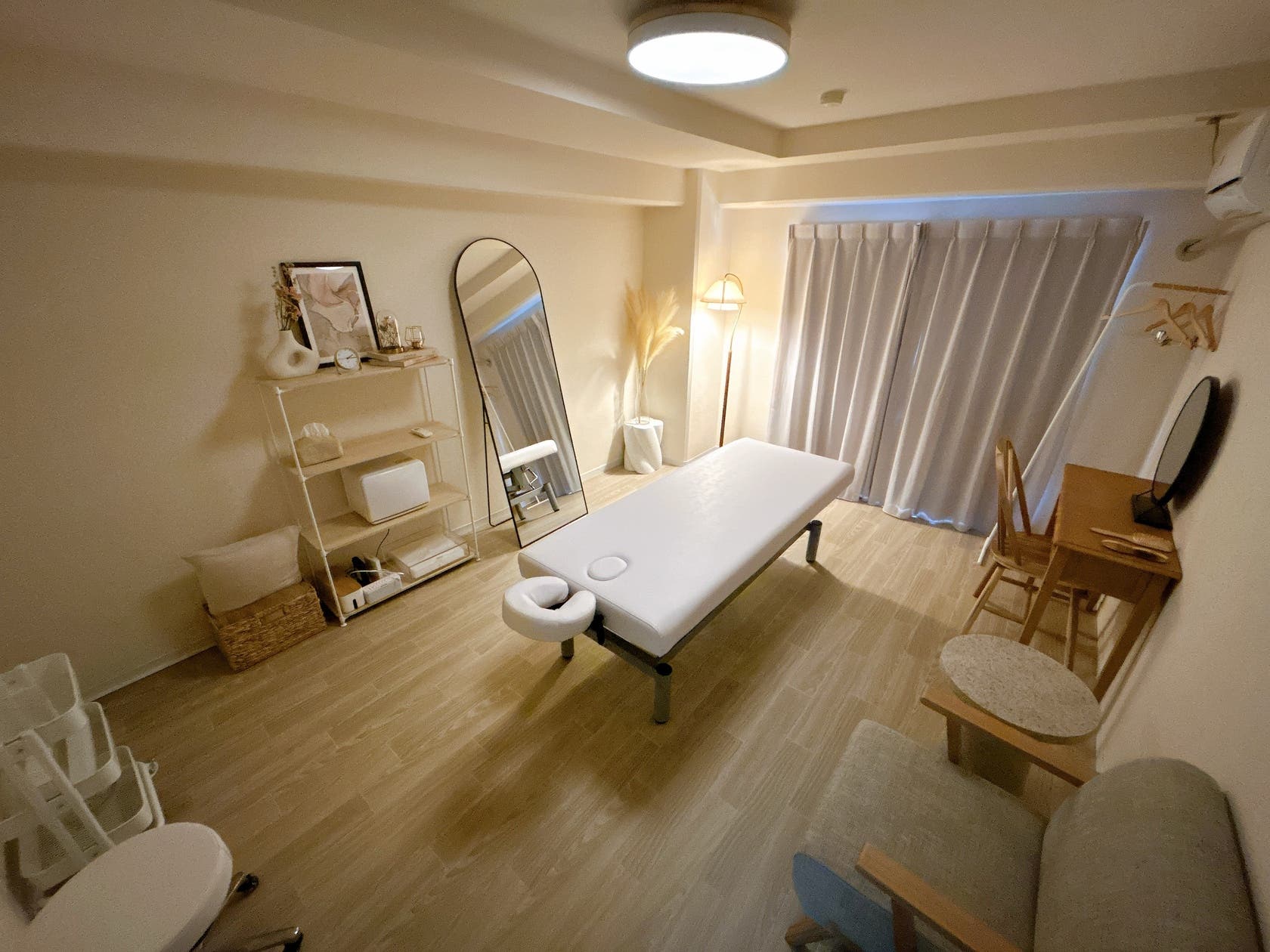 【伏見駅徒歩1分！】ホッと安らぐ上質空間で最高のおもてなしを。整体、エステ、マッサージ、各種セミナーなど。の写真6