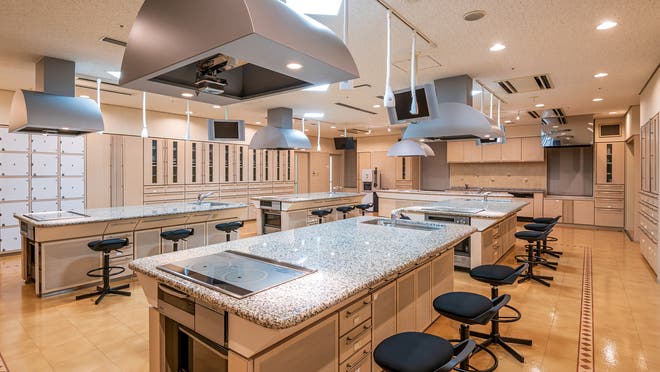 熊本市役所すぐ近く!フリードリンク、Wi-Fi有りで快適な仕事環境完備の写真2